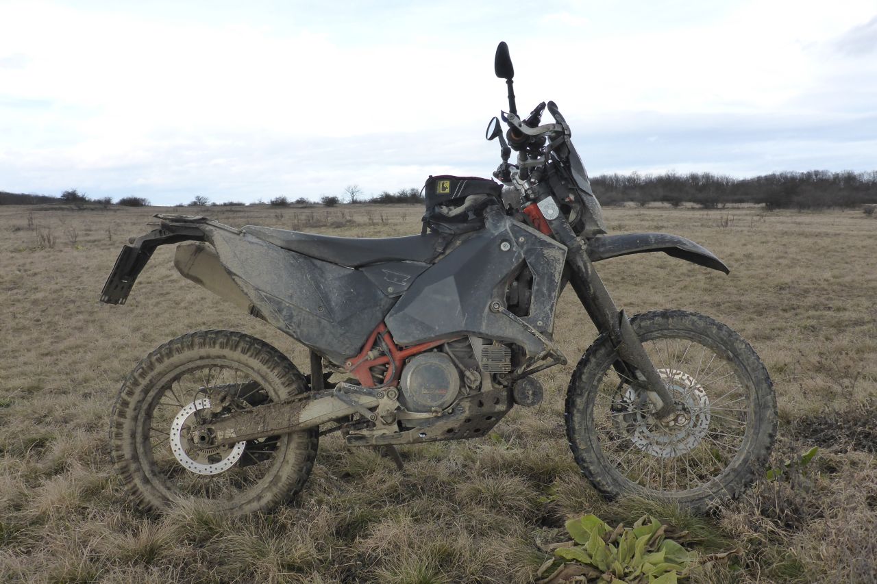 MODIFICATIONS KTM 690 ENDURO