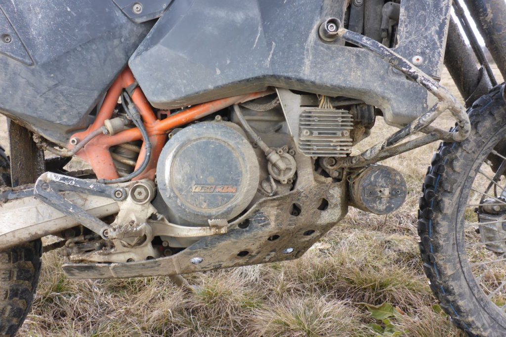 MODIFICATIONS KTM 690 ENDURO